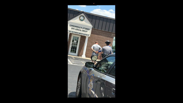 Nick Houck, brother of Brooks Houck, charged with perjury, Kentucky ...