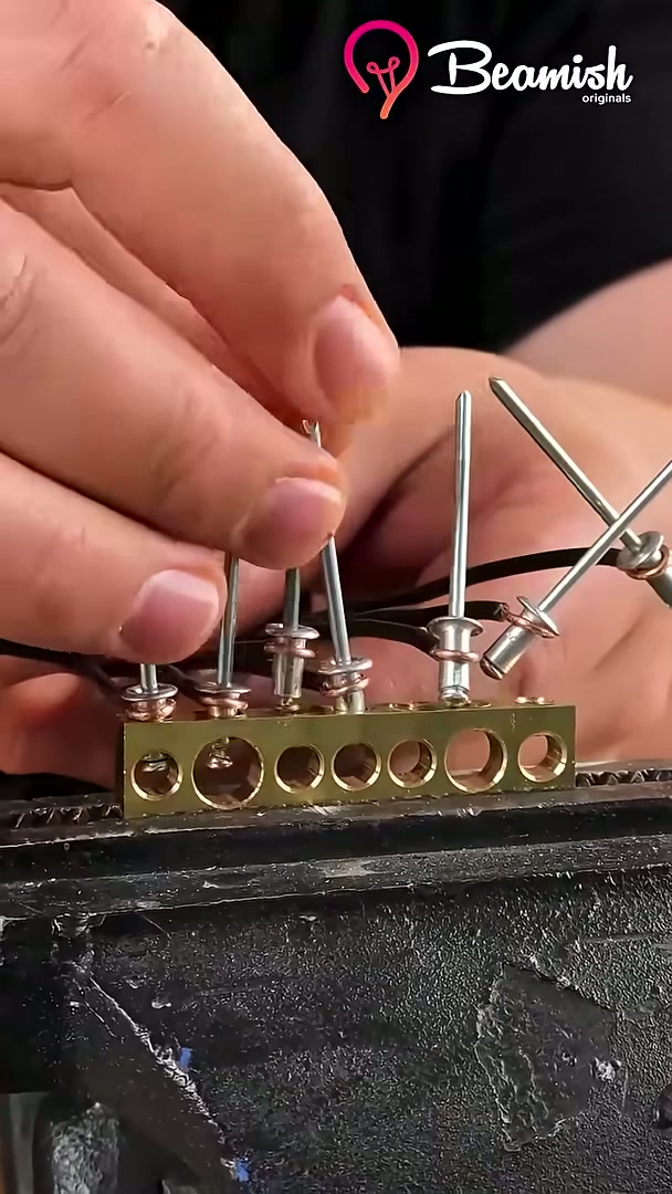 Rivet joinery hack on terminal block #diy #rivet #joint #trick