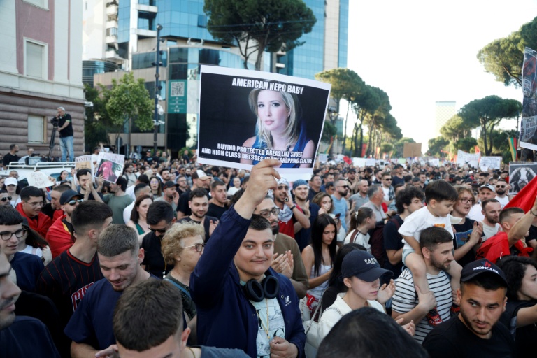 Thousands protest in Albania against Kushner real estate project