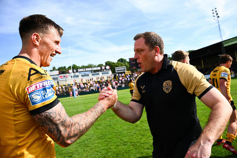 Castleford Tigers coach Ryan Carr speaks out on 'kind-hearted' star ...