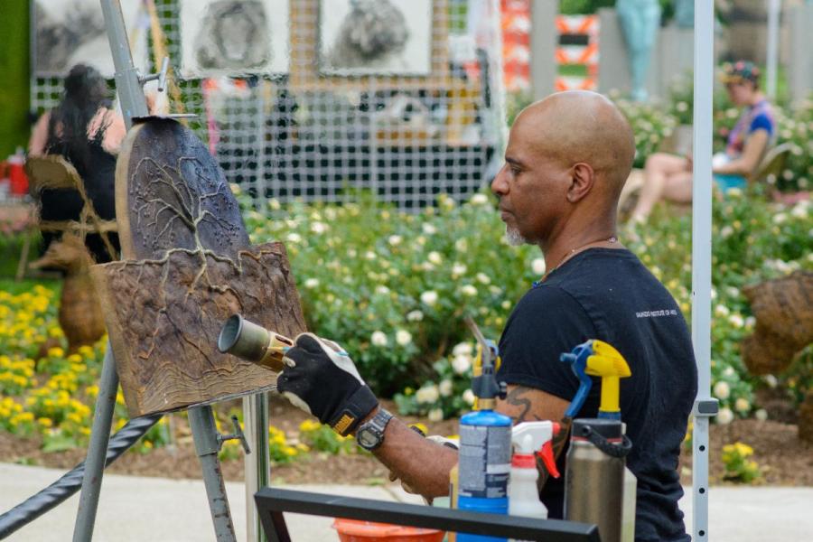 Art fair at Bronson Park in Kalamazoo to feature over 140 artists