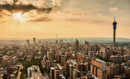 Tipping point — gatvol business leaders condemn Joburg’s decline and fall