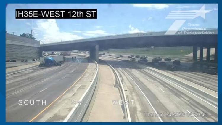 Jack-knifed 18-wheeler causes traffic delays on northbound I-35E in Dallas