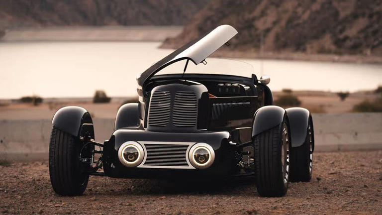 Ford-inspired SP40 speedster turns history into a half-million-dollar ...