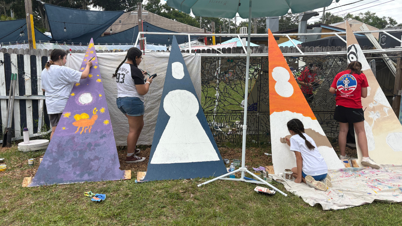 Professional artists mentor teens at Safety Harbor summer camp