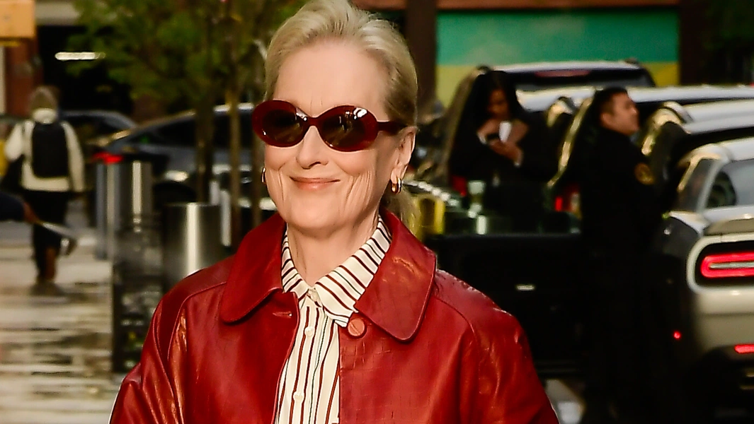 13 iconic Meryl Streep fashion moments