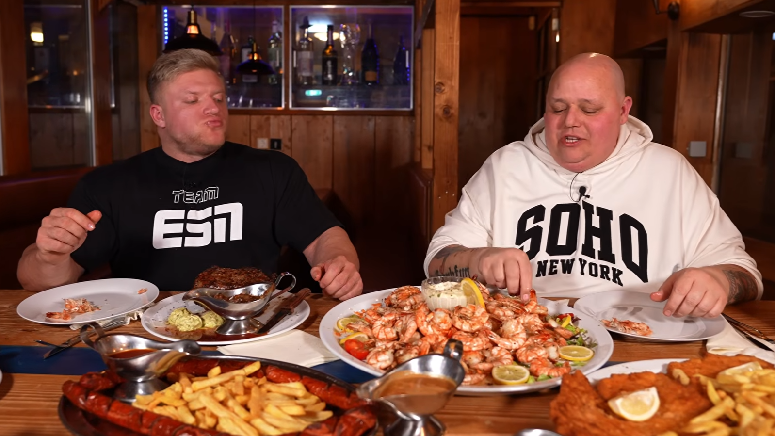 3 Kilo Schnitzel, 83 Garnelen und ein Riesenburger - dann eskalierte ...