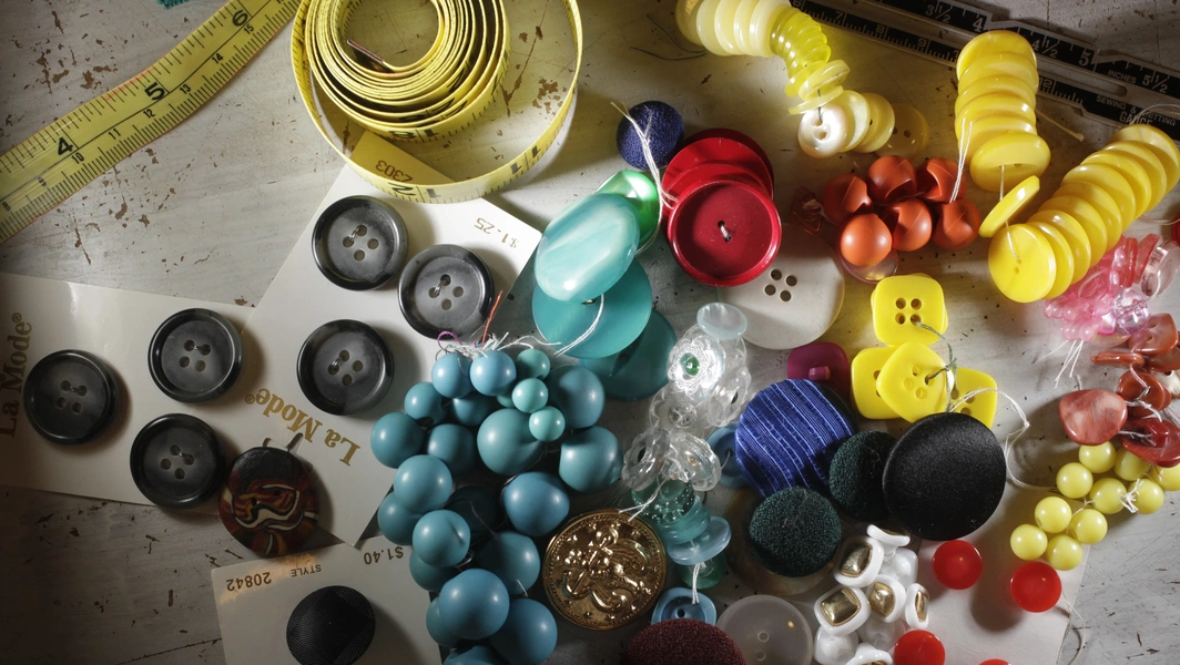 13 fascinating finds in vintage sewing boxes