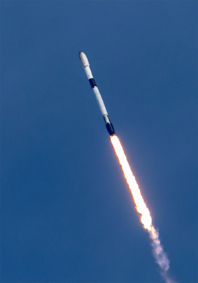 SpaceX launches back-to-back Starlink missions from both coasts 19 ...