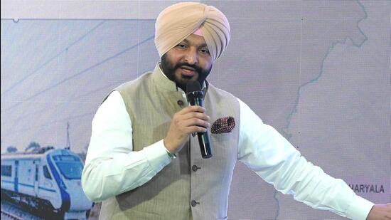 Ravneet Bittu skips Punjab SC panel hearing, told to appear on June 15