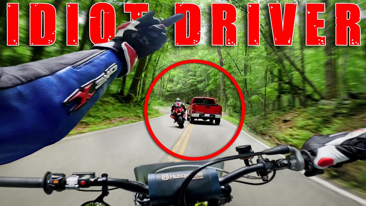 Idiots on roads | Epic & crazy motorcycle moments | Ep. 141