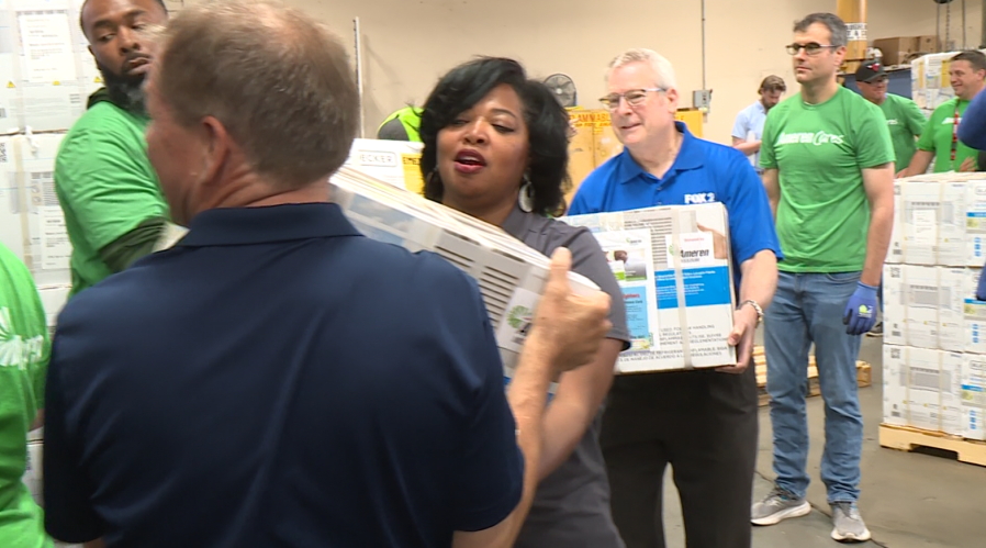 Cool Down St. Louis receives 950 window AC units from Ameren Missouri ...