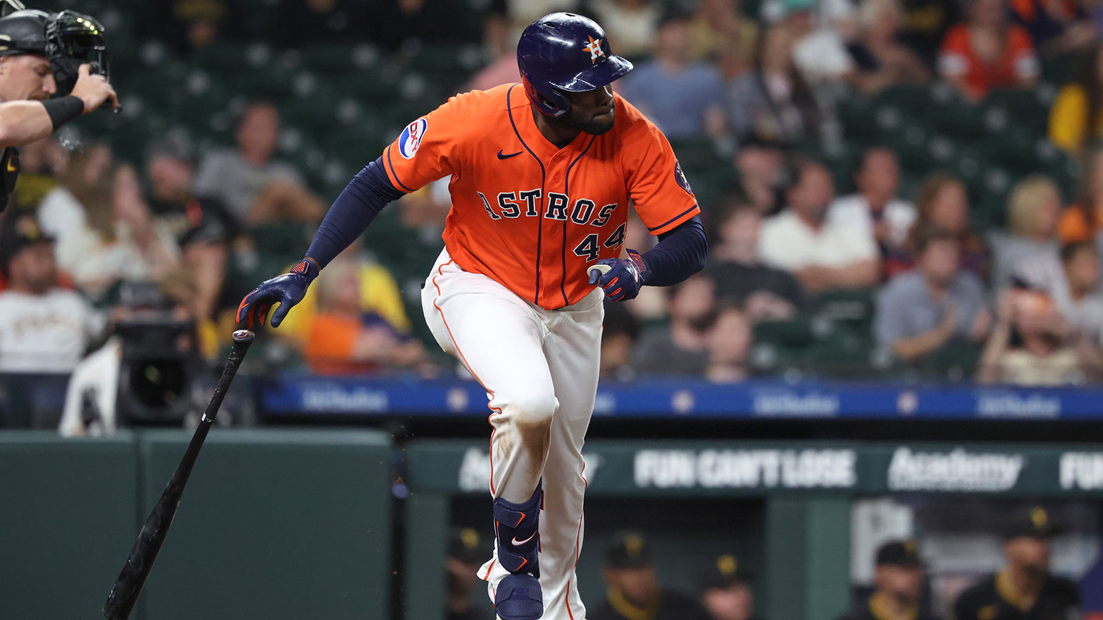 Astros rumors: Is Yordan Alvarez trade actually on table? Jeff Passan ...
