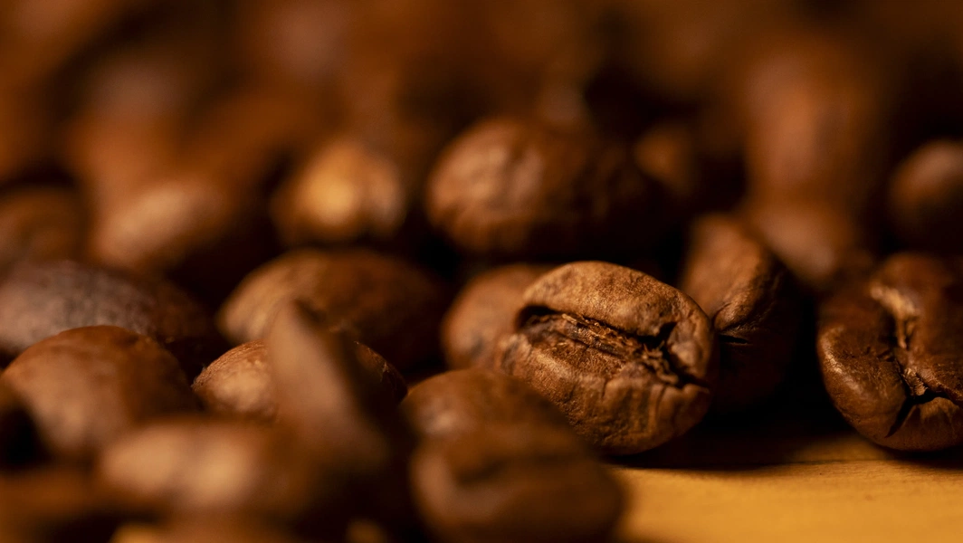 Study links coffee compounds to gut and brain changes