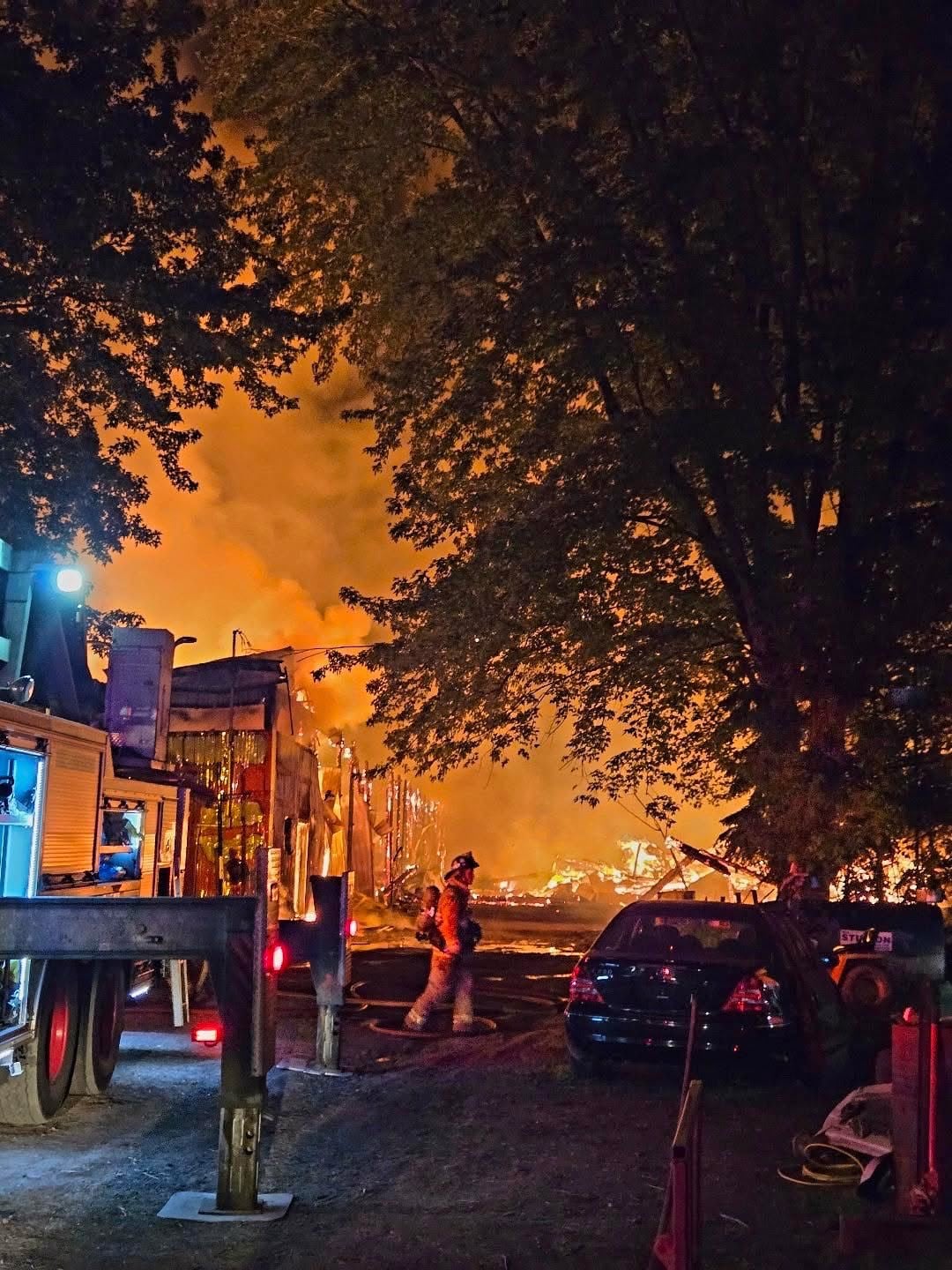 Firefighter footage shows Metcalfe farm engulfed in flames