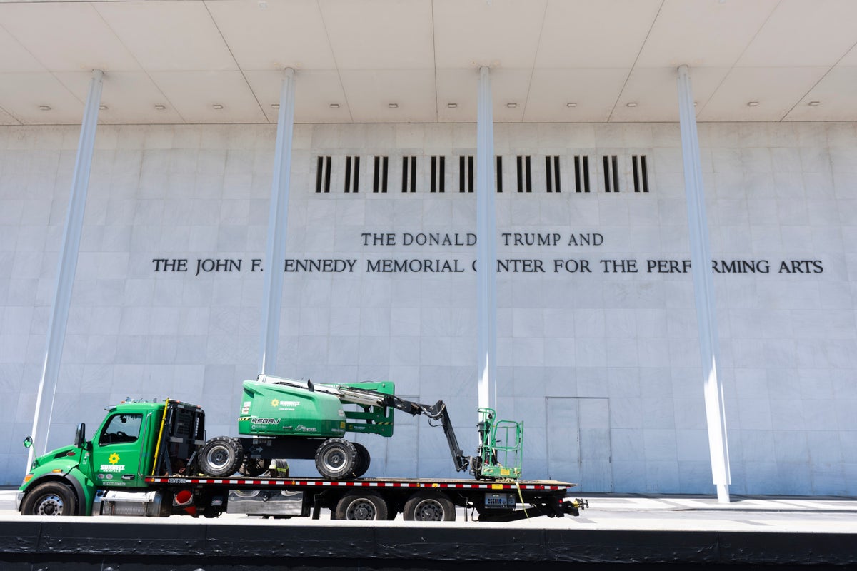 Kennedy Center tells staff to remove Trump’s name from building
