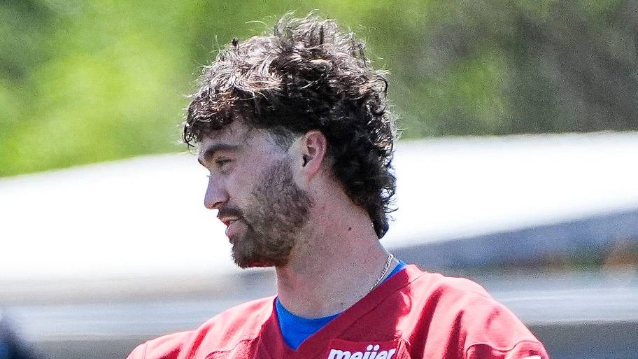 'Unflappable' Luke Altmyer exudes confidence after disappointing draft