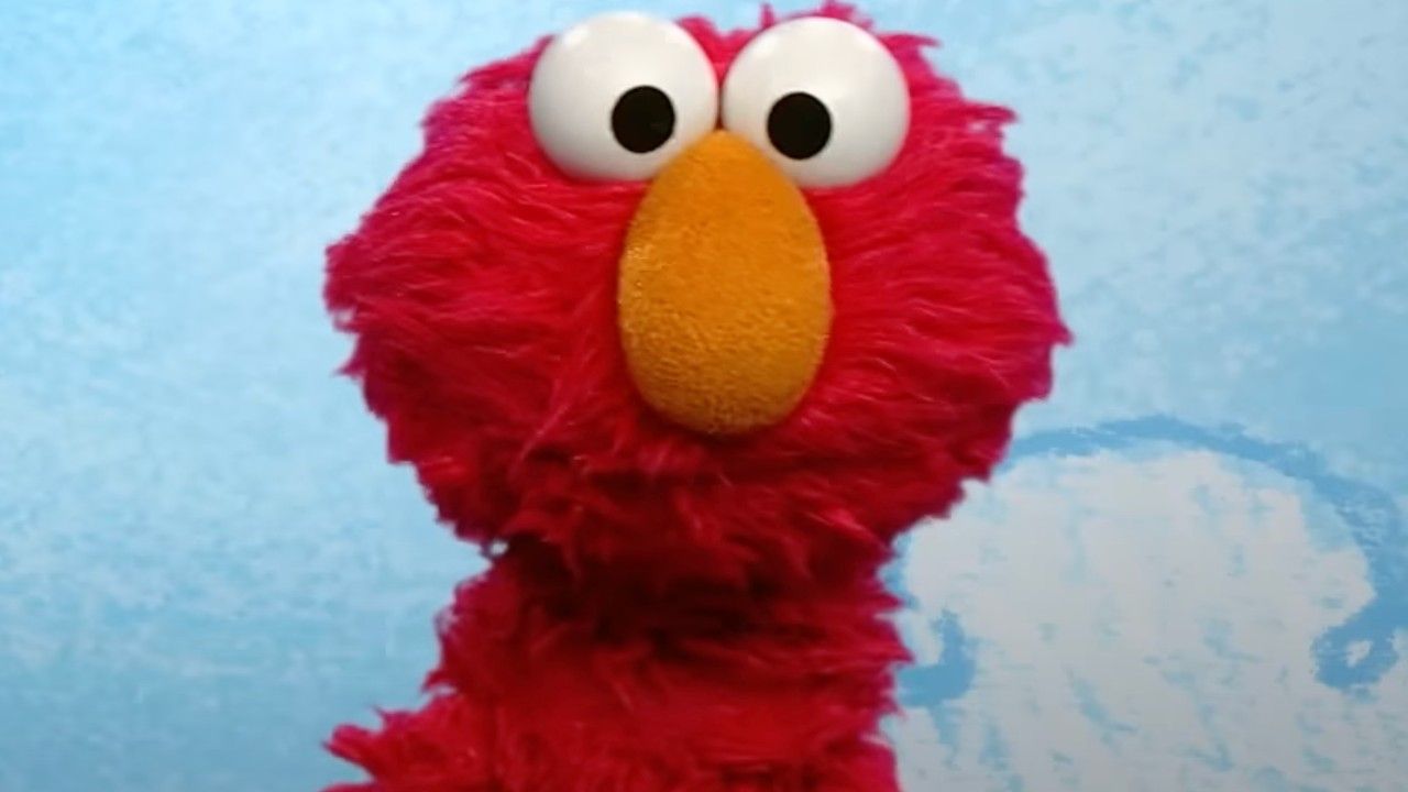 Elmo sent good luck to both NBA teams, and one Knicks fan's response ...
