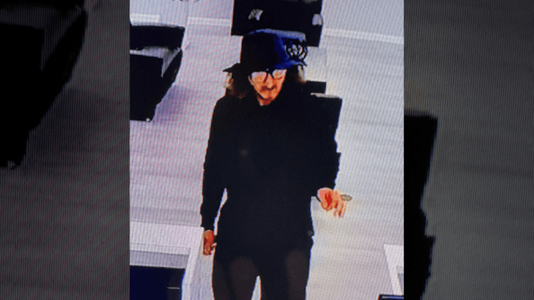 Bank robbed with note in West Virginia, suspect arrested