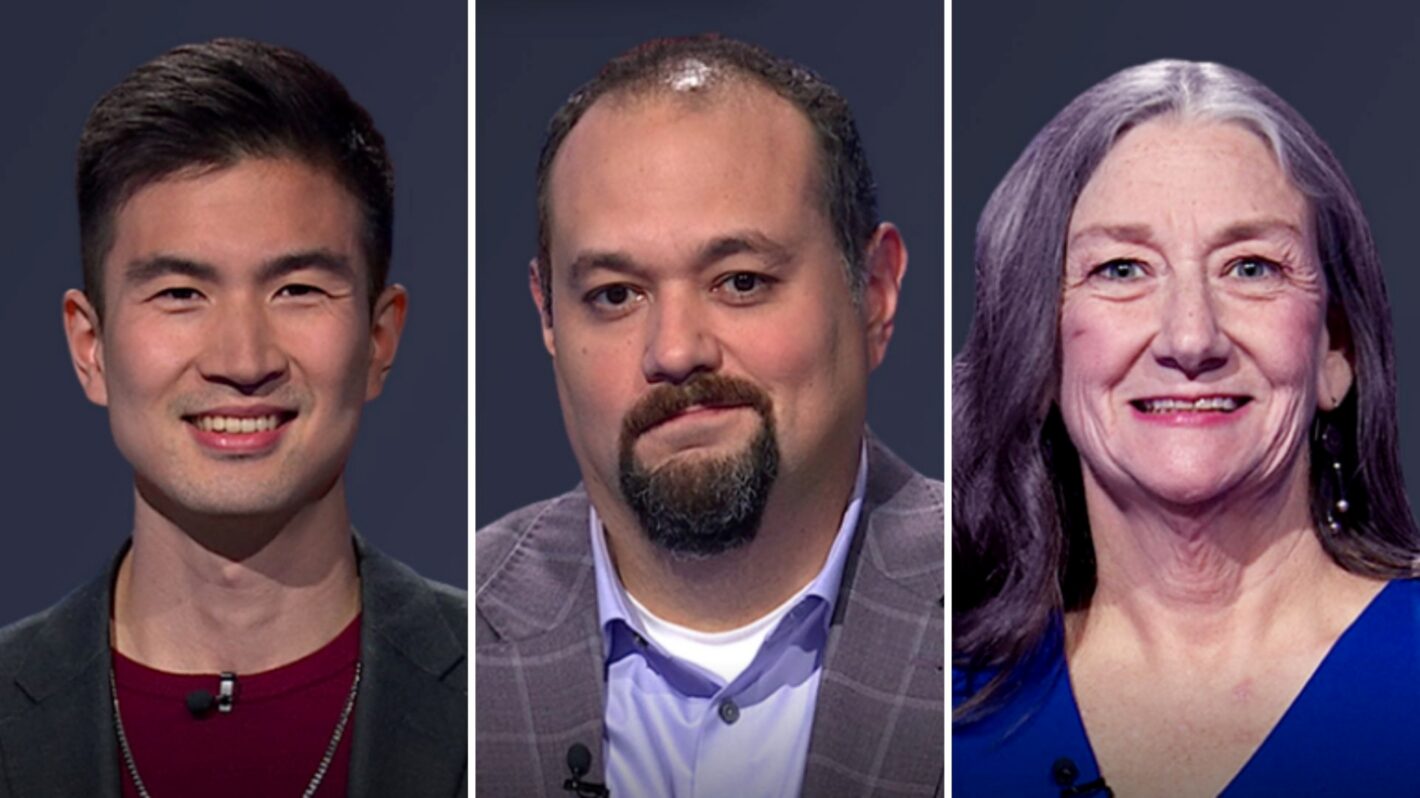Jeopardy! contestant gambles big on final question