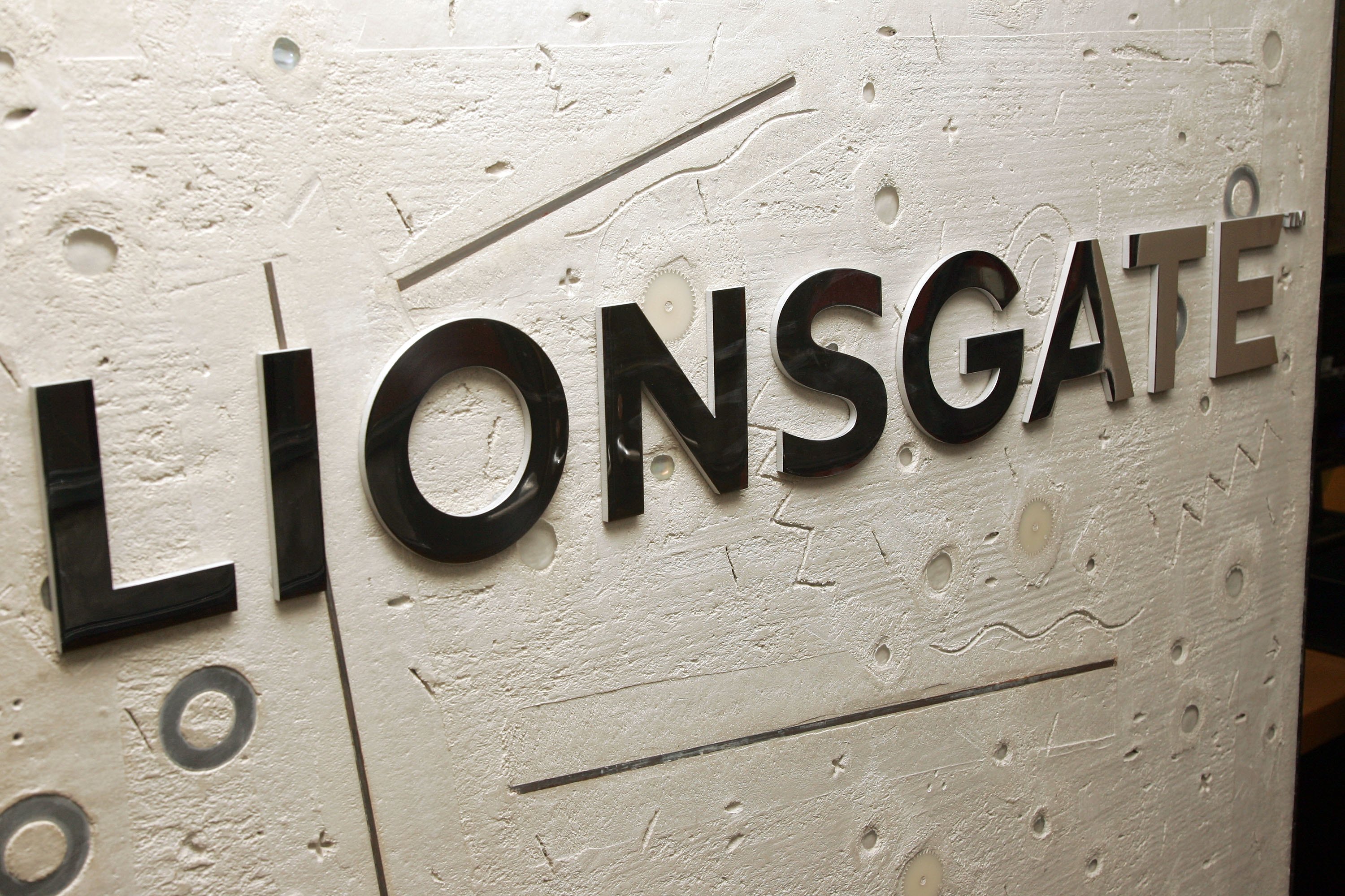 Lionsgate's Michael Burns says AI will save tens and tens of millions ...
