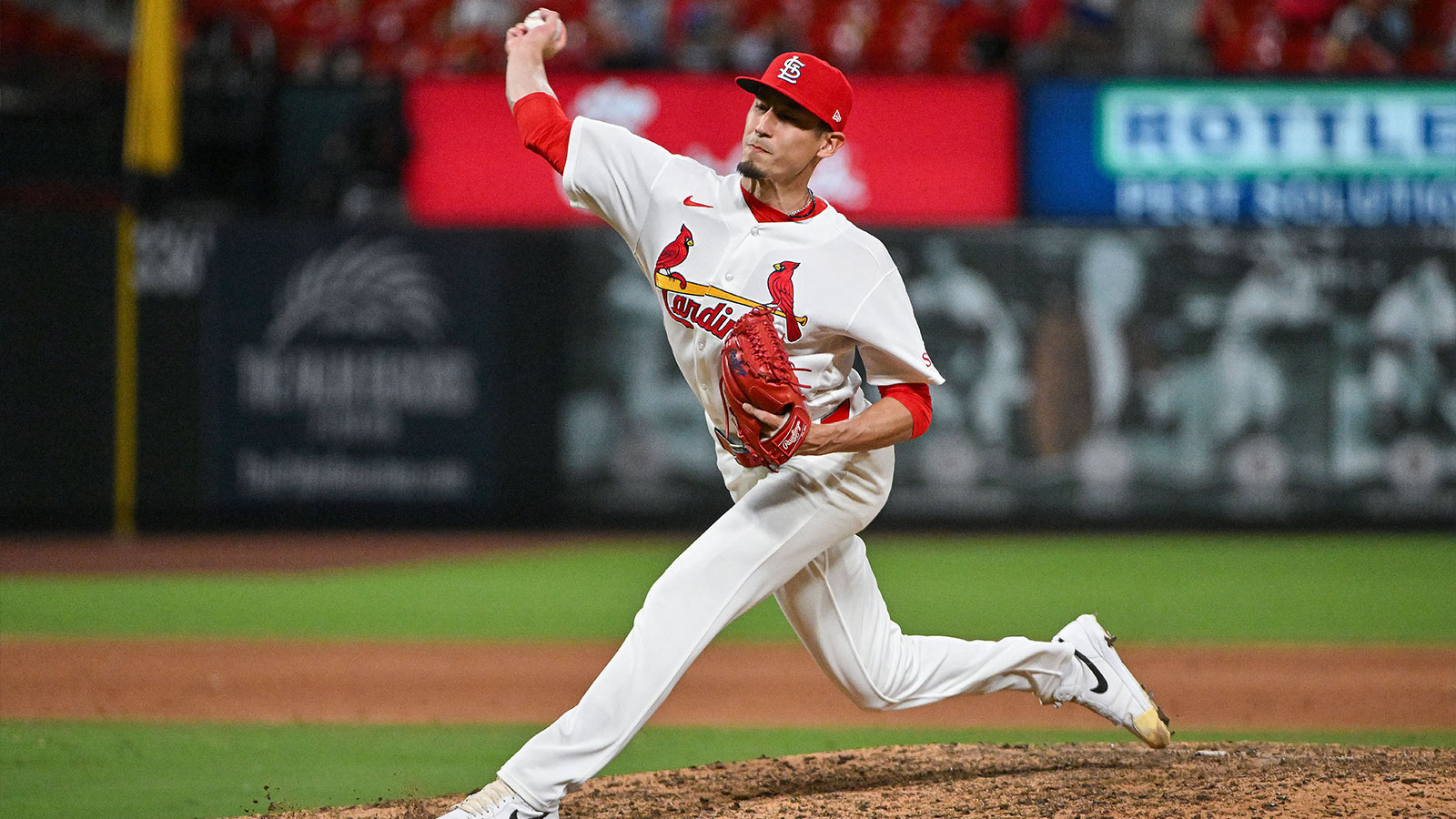 MLB rumors: Cardinals pitcher named top Dodgers trade fit