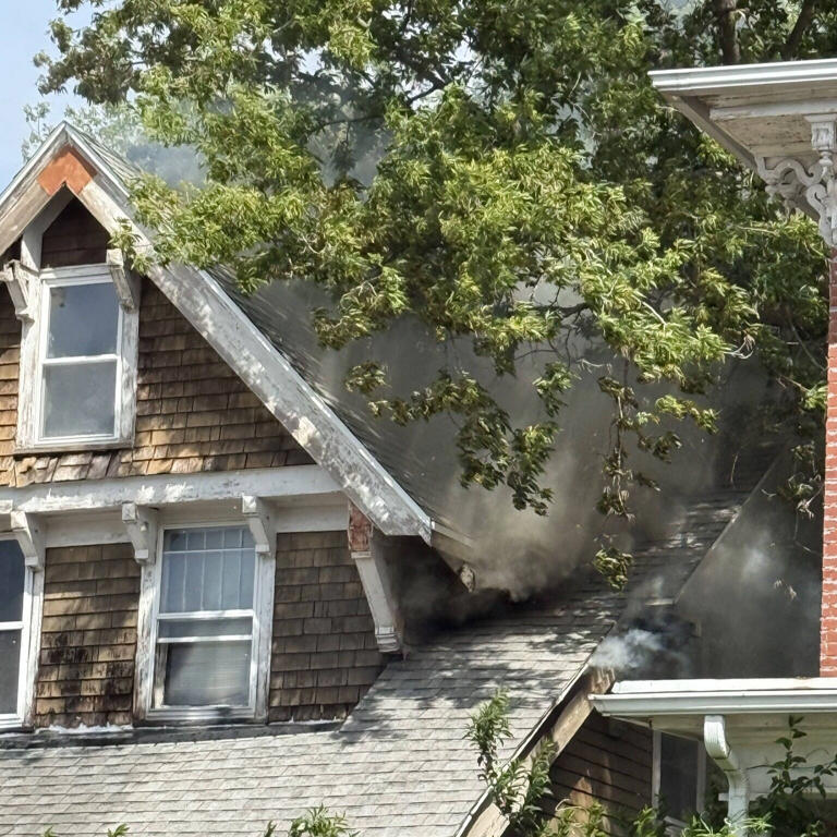 One firefighter hurt in Freeport house fire on Washington Place