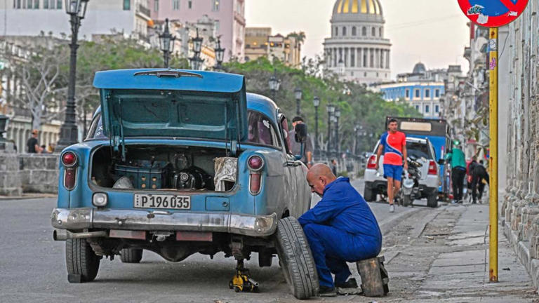 Gabriel Salvia: "Cuba es un desastre pero no me gustaría que se repita ...