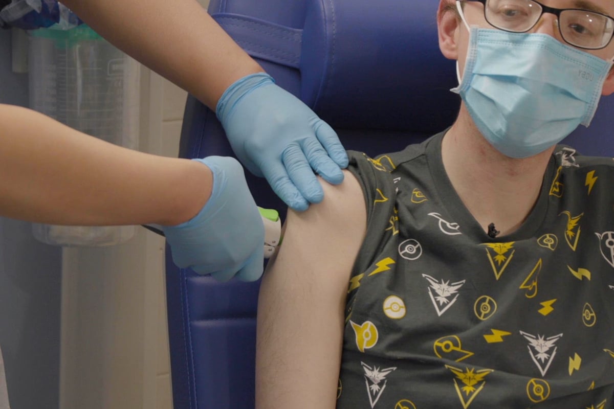 New AI-designed vaccine could protect against whole families of viruses