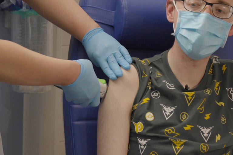 New AI-designed vaccine could protect against whole families of viruses