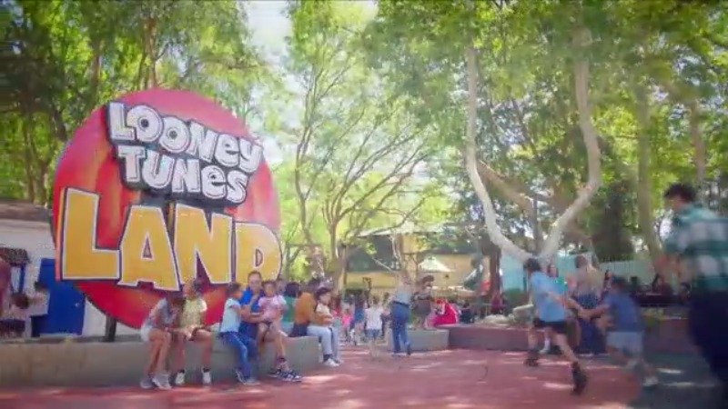 Six Flags Magic Mountain unveils Looney Tunes Land