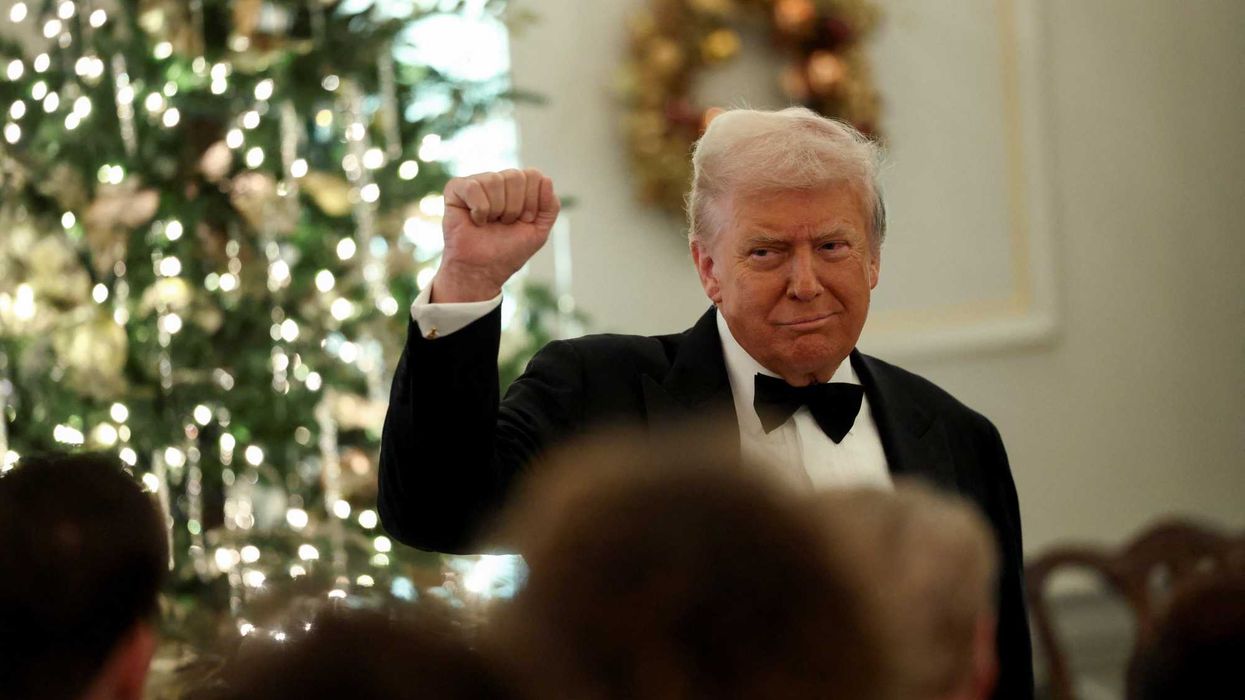 Kennedy Center staff ordered to 'immediately' rip Trump's name from ...