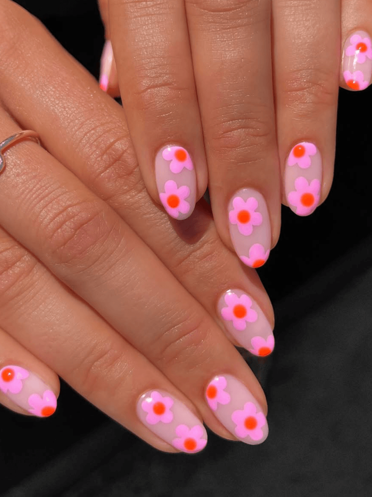 Summer 2026’s short nail designs prove natural nails don’t have to be ...