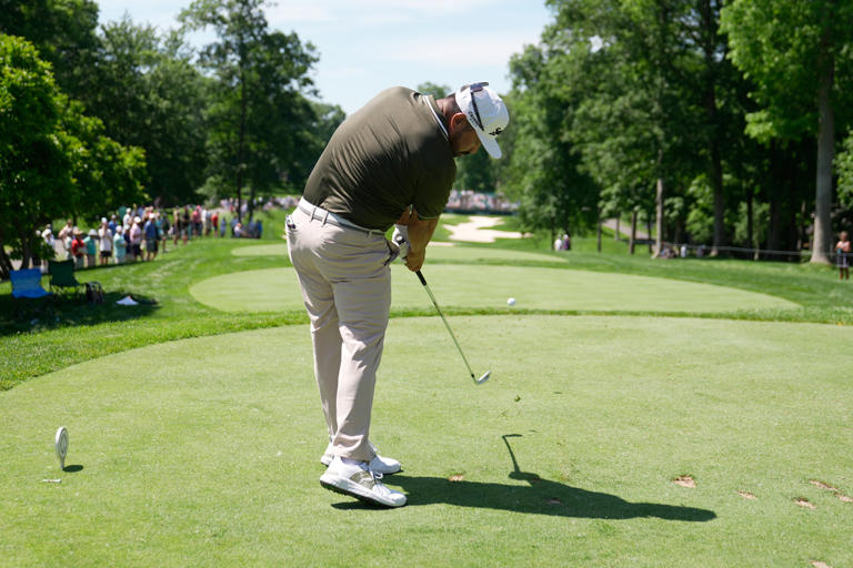 Fleetwood part of 4-way tie for the lead at Memorial in a tough opening ...