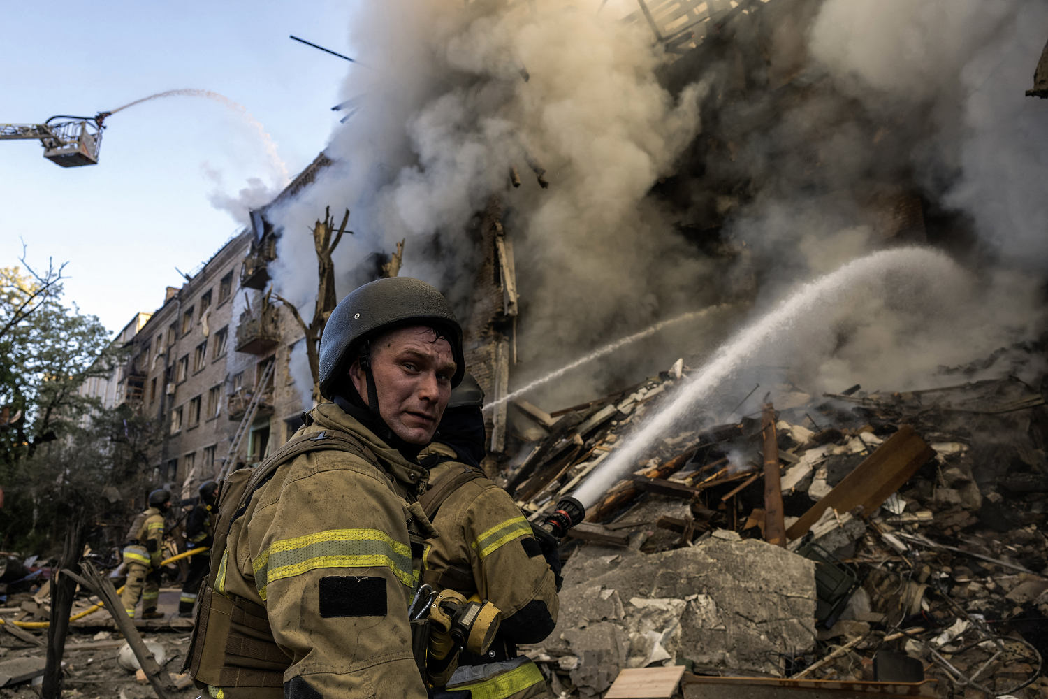 House passes Ukraine aid bill in another GOP rebuke of Trump’s foreign ...
