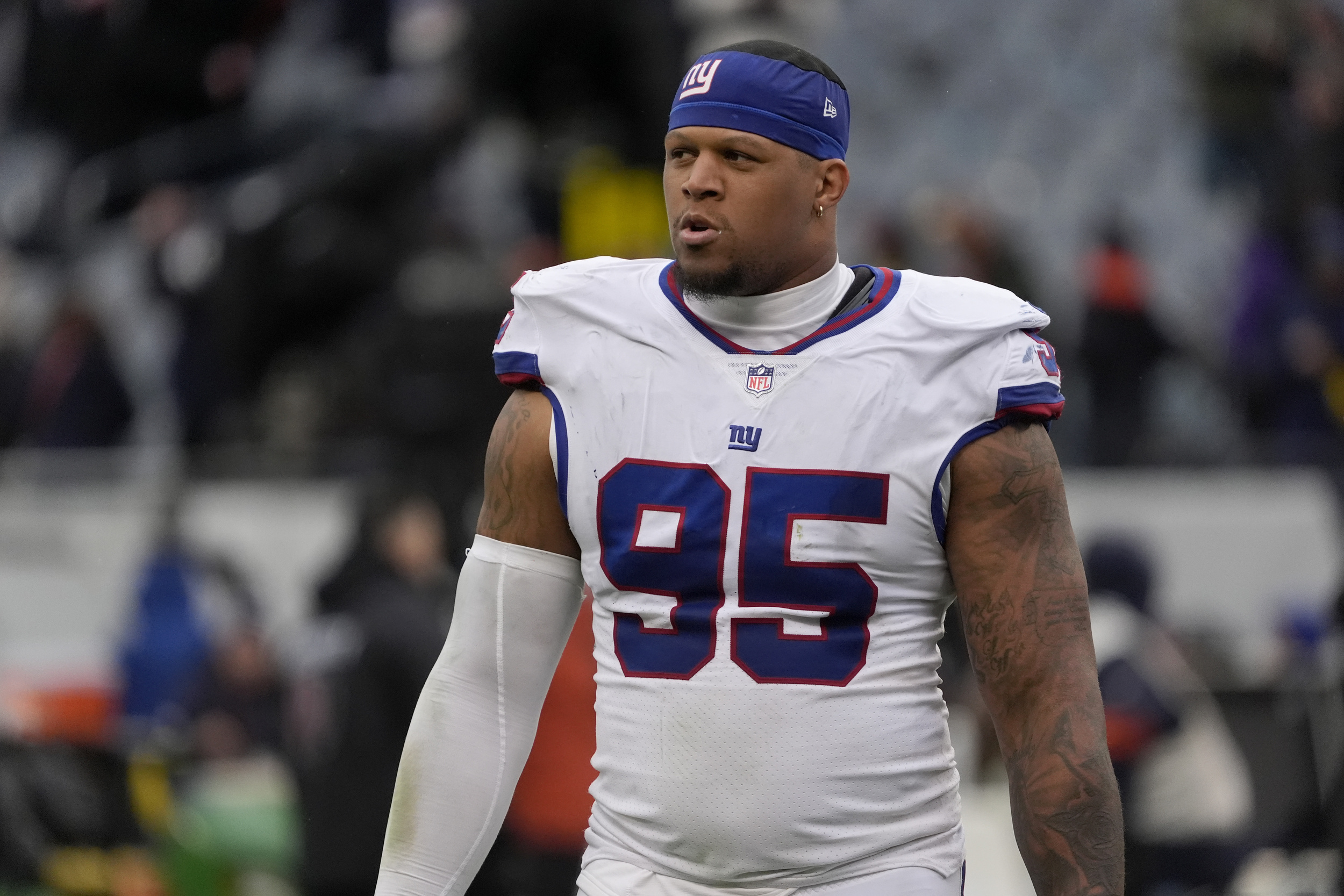 Giants DL Roy Robertson-Harris could return this season