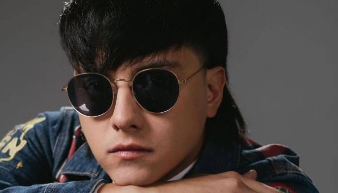 Robin Padilla passes 'Bad Boy' mantle to Daniel for fourth franchise ...