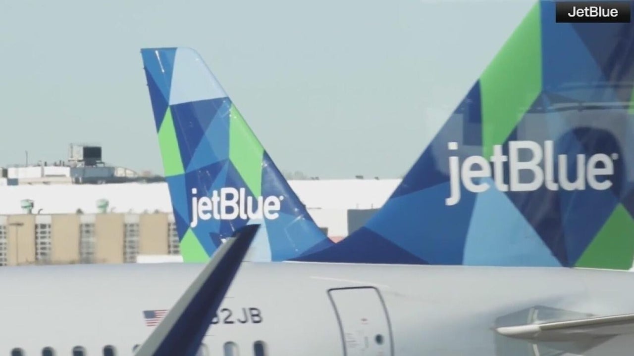 FAA investigating near collision at FLL involving a JetBlue plane