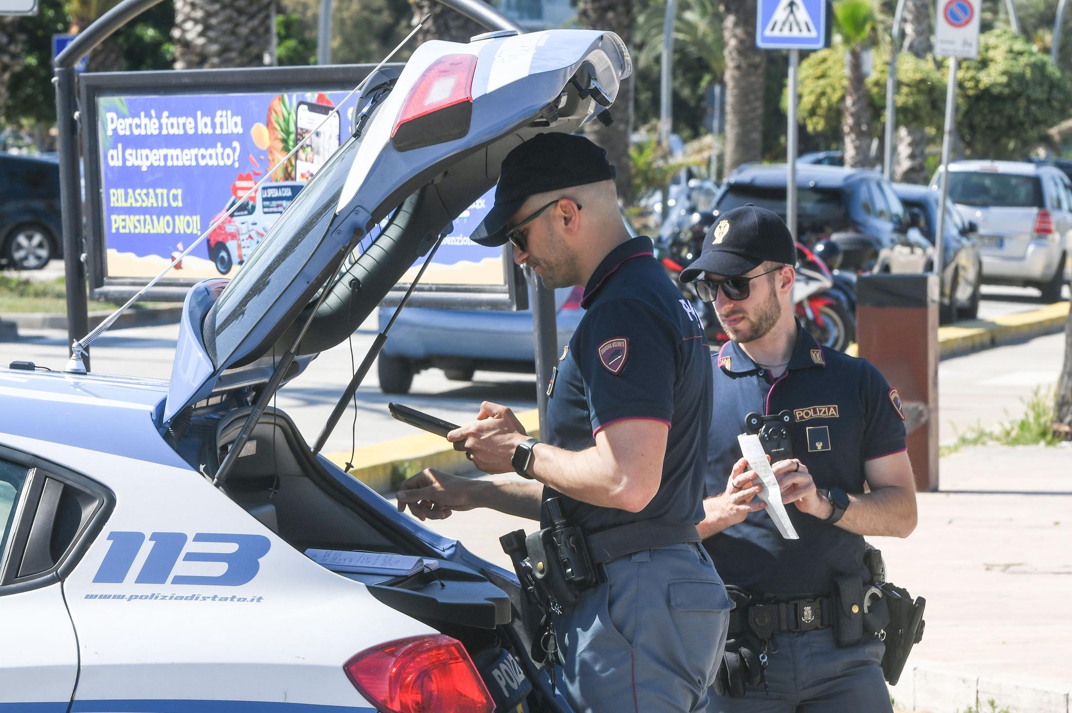 Tentato colpo in villa, ladri messi in fuga dalle urla della padrona di ...