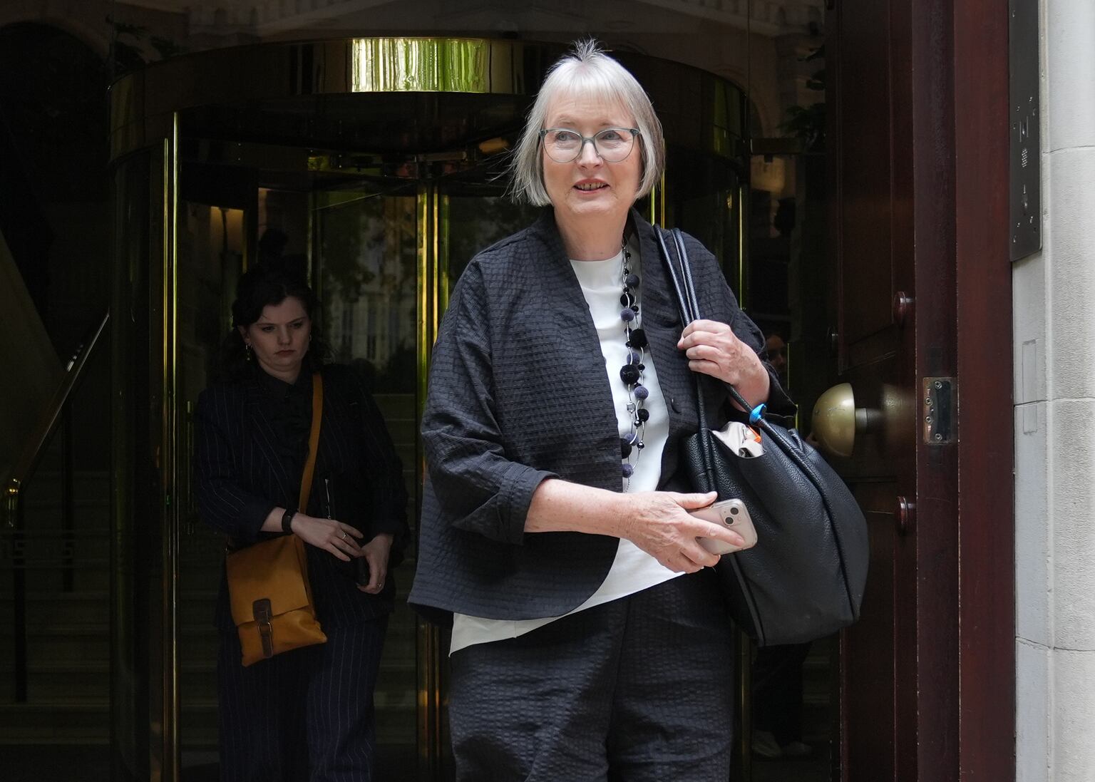 Yvette Cooper rejects Harriet Harman’s call for disappearing messages ban