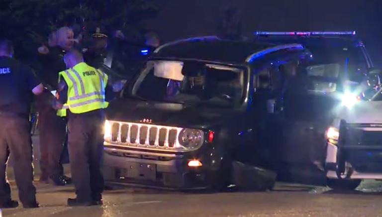 Police chase ends with crash, 6 arrested in MS
