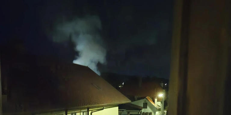 Feuerwehr-Einsatz in Villach: Klein-LKW brannte lichterloh