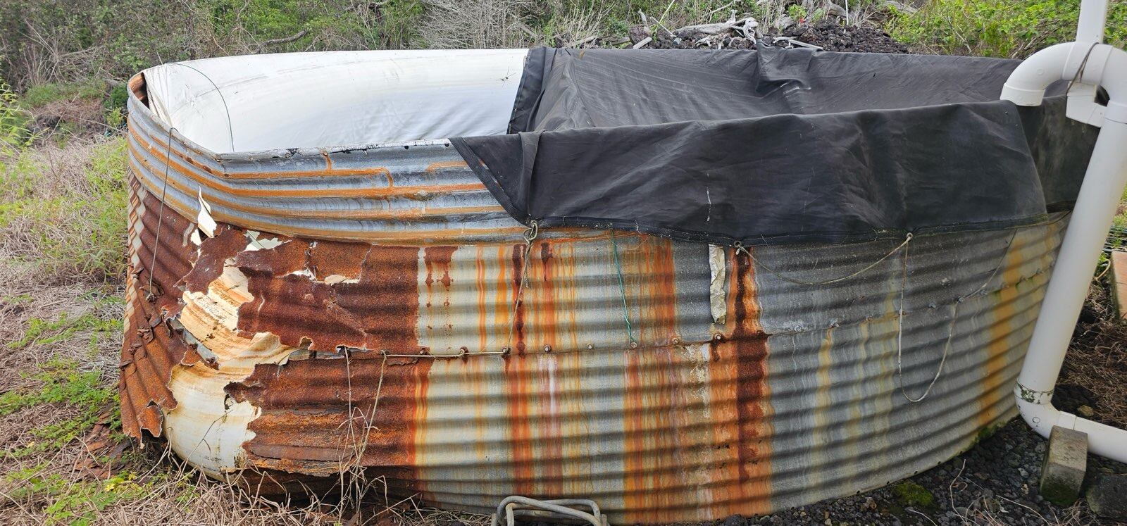 Big Island families face water crisis nearly two weeks after earthquake