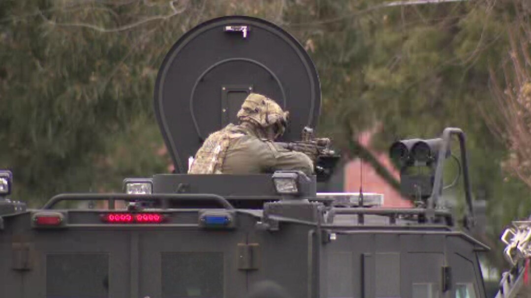 Armoured police vehicle deployed to siege in Spotswood in Melbourne's ...