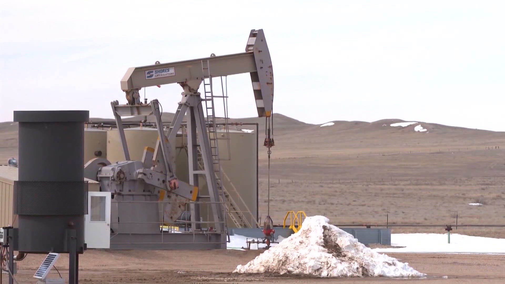 Why gas prices jump fast but fall slowly