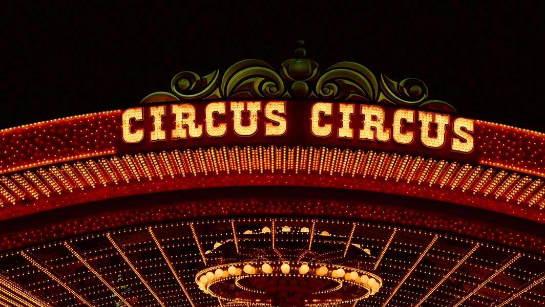1 Reasons Circus Circus Divides Las Vegas Visitors