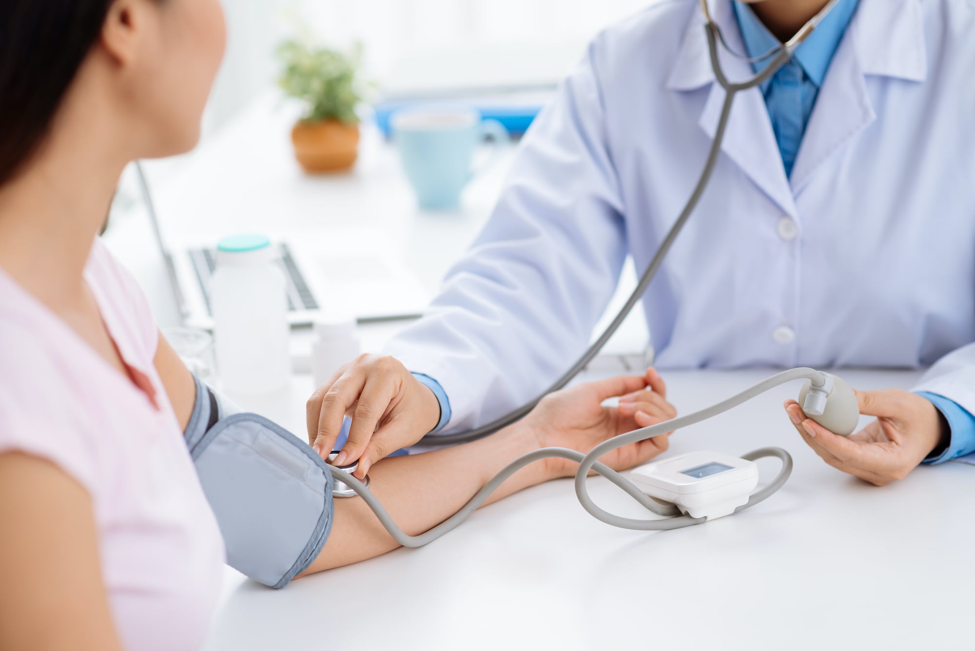 Hypertension, peut-on vraiment en guérir ? La réponse claire du Dr ...