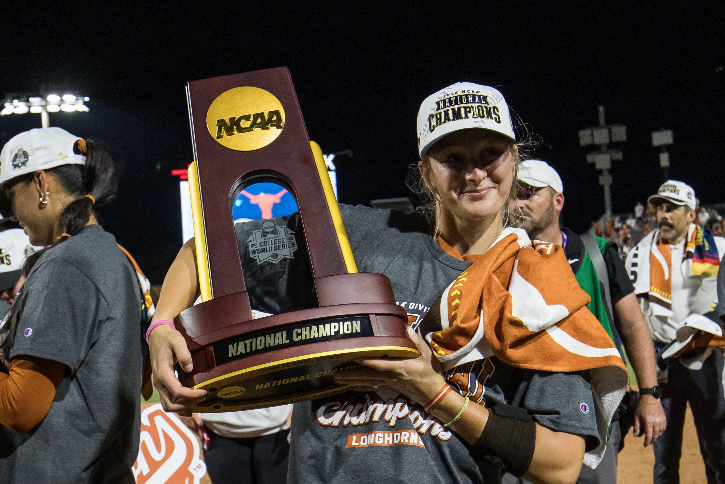 Social reaction to Texas winning back-to-back national softball titles
