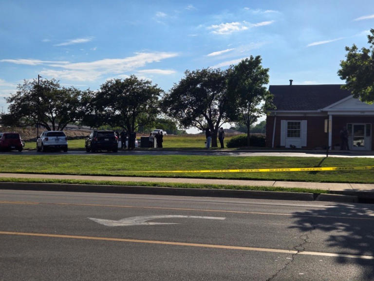 Washington police investigating bank robbery