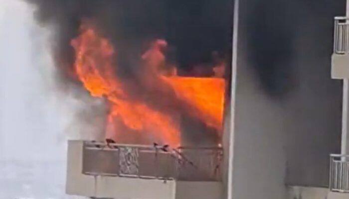 Major fire breaks out at Ivy County Residential Society in Noida Sector ...